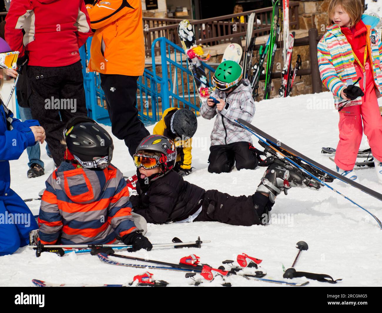 Bunny slope skiing hi-res stock photography and images - Alamy