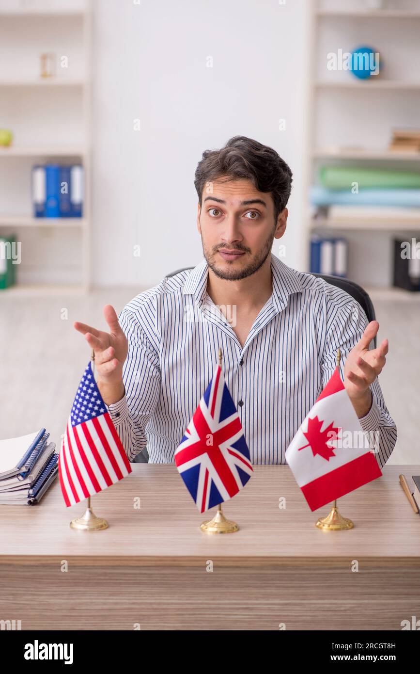 Translator tutor hi-res stock photography and images - Alamy