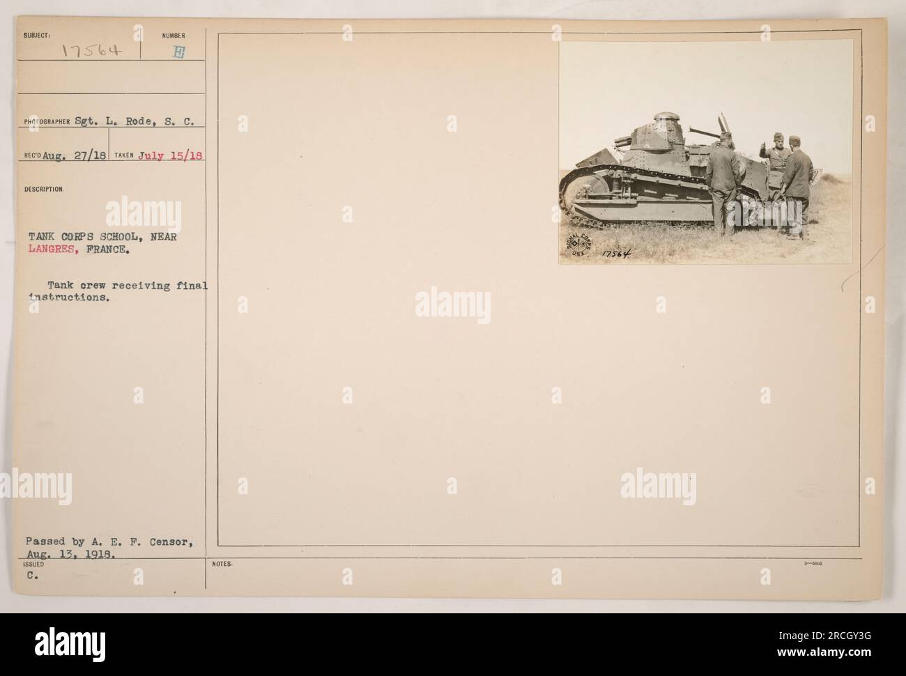 Tank crew members hi-res stock photography and images - Alamy