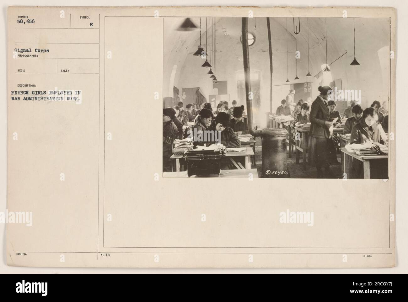 French women in world war one activities hi-res stock photography and ...