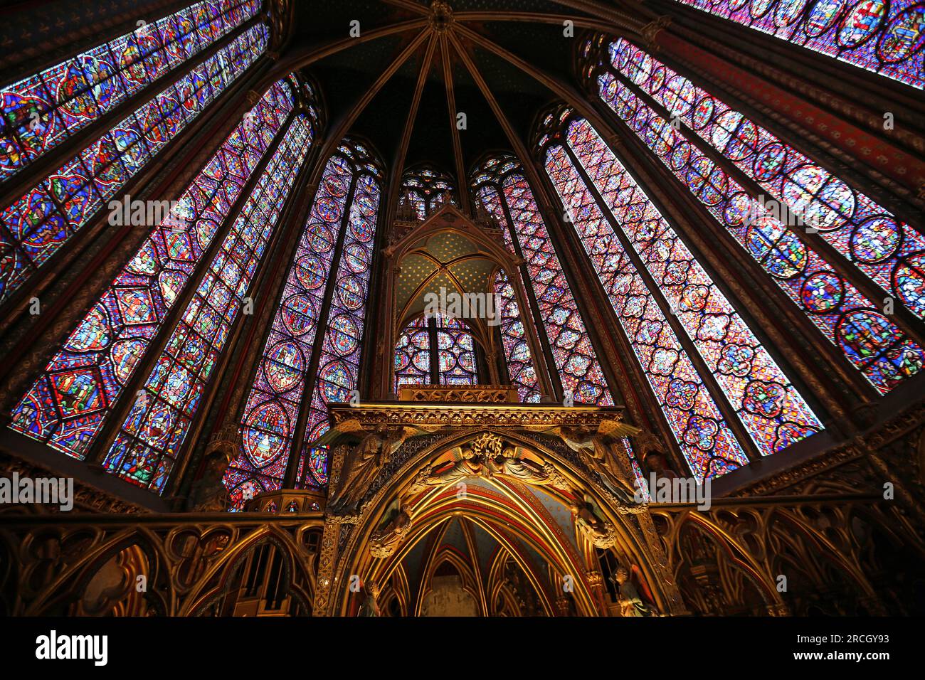 The apse - Sainte-Chapelle, Paris, France Stock Photo - Alamy
