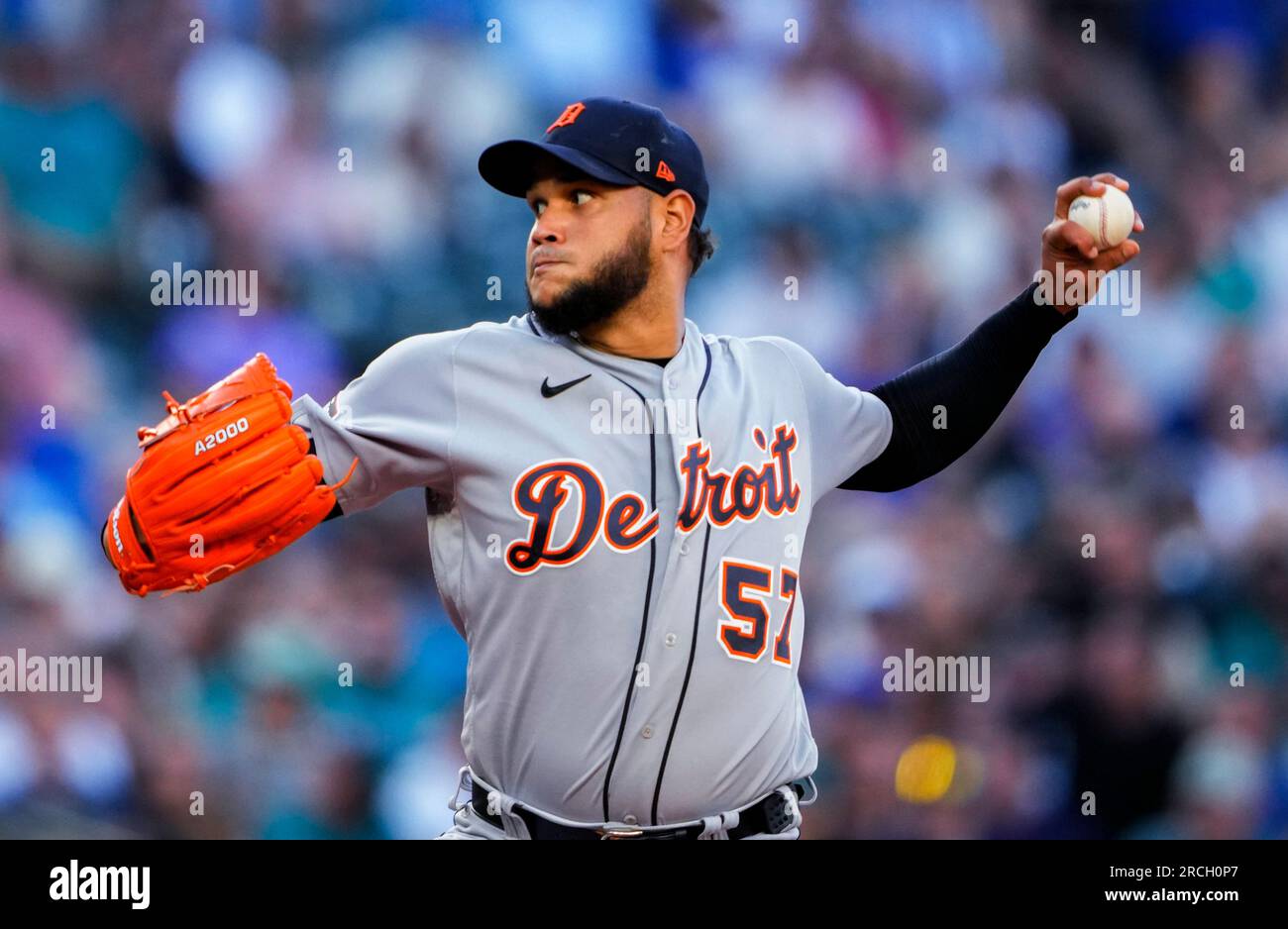 Detroit Tigers starting pitcher Eduardo Rodriguez throws during the ...