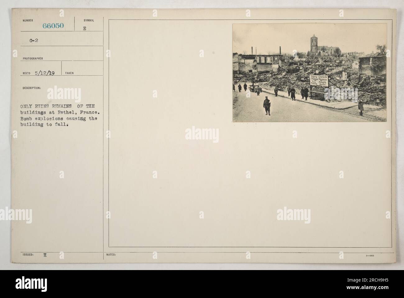 Ruins of rethel buildings hi-res stock photography and images - Alamy