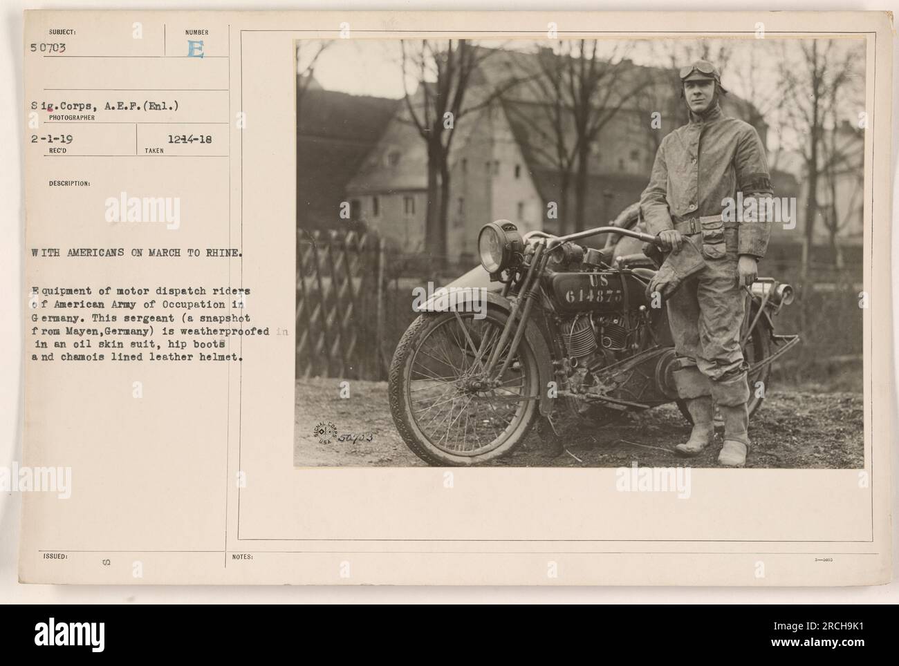 Dispatch rider uniform hi-res stock photography and images - Alamy
