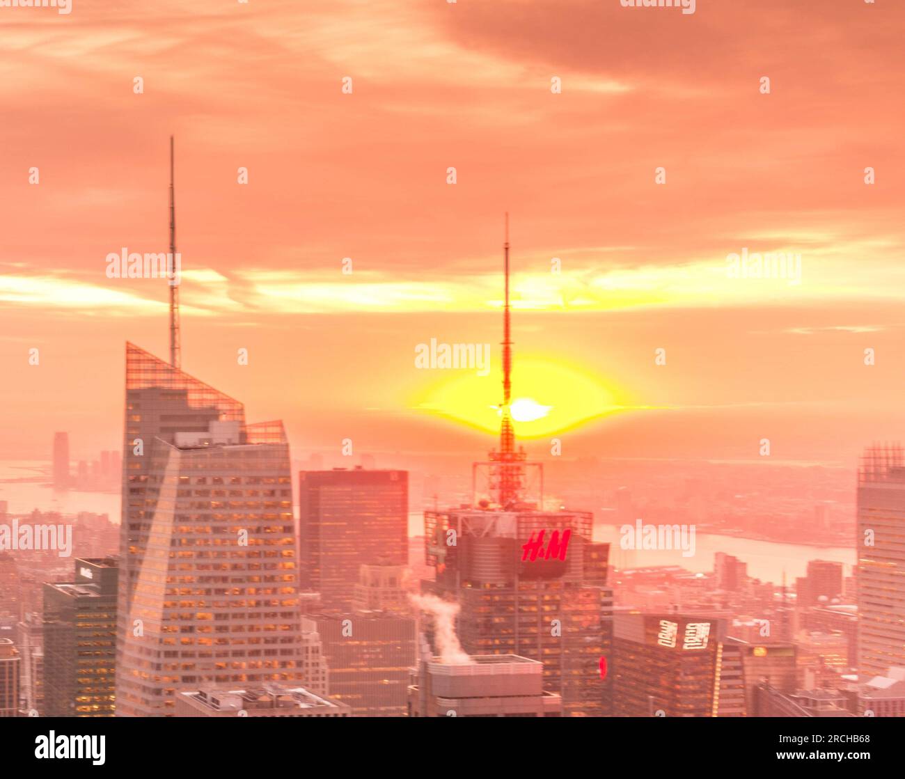 New York - DECEMBER 20, 2013: View of Lower Manhattan on December 20 in ...