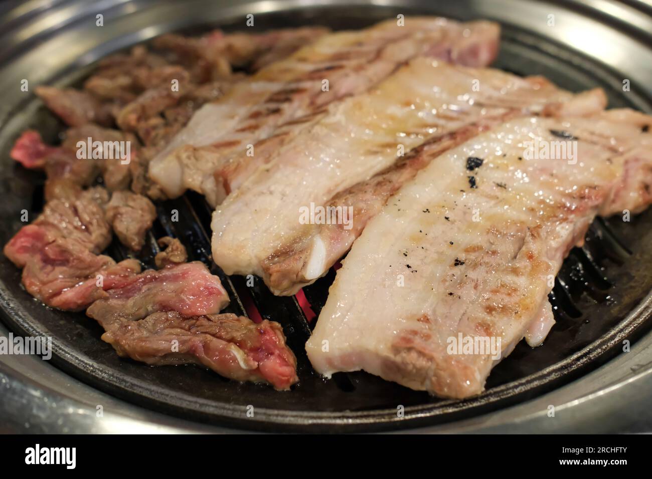 Barbecue Pork and Samgyeopsal, grilled pork belly, Korean Style food ...