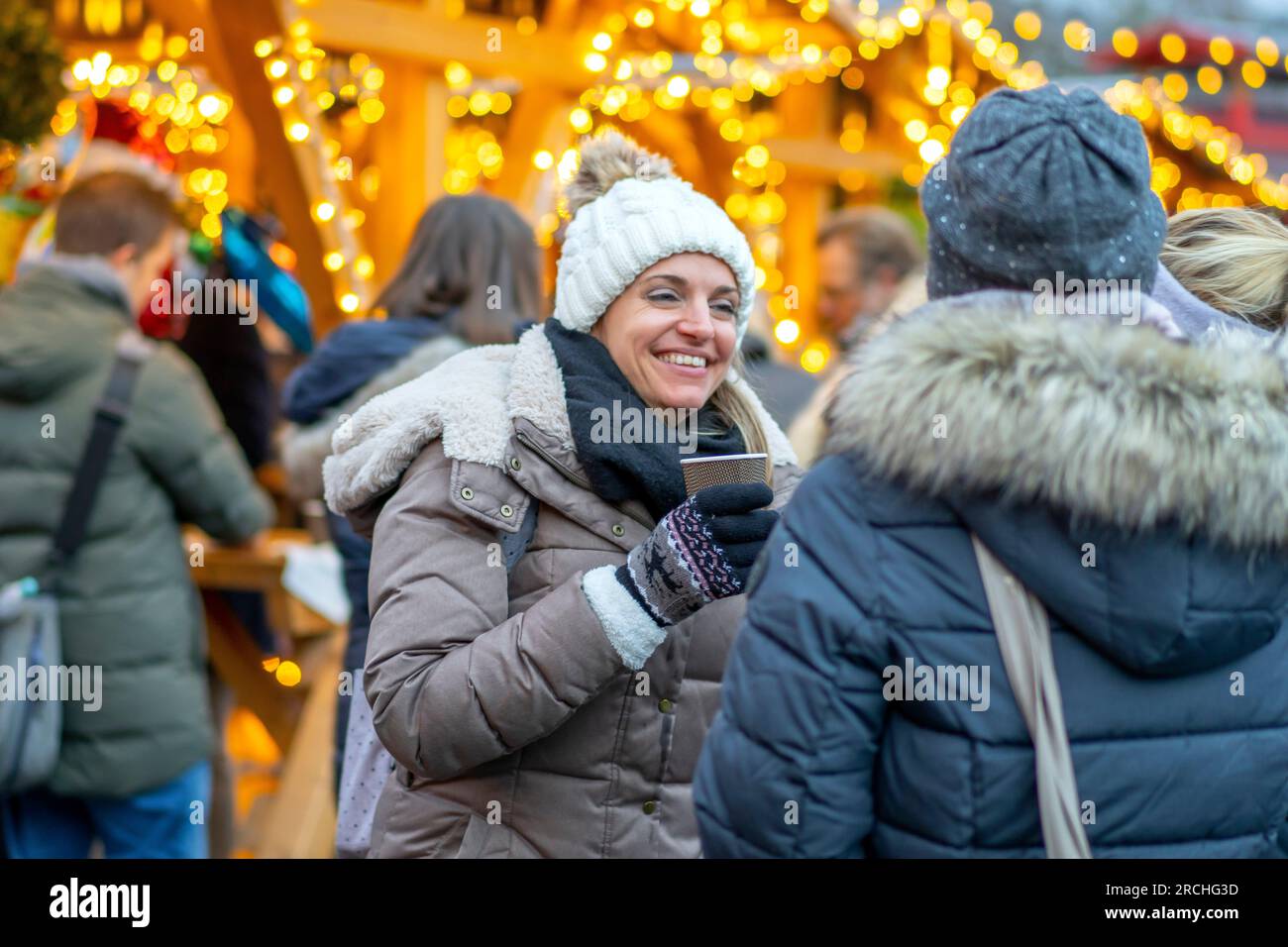 Opera House Christmas market, Zurich, Switzerland Stock Photo - Alamy