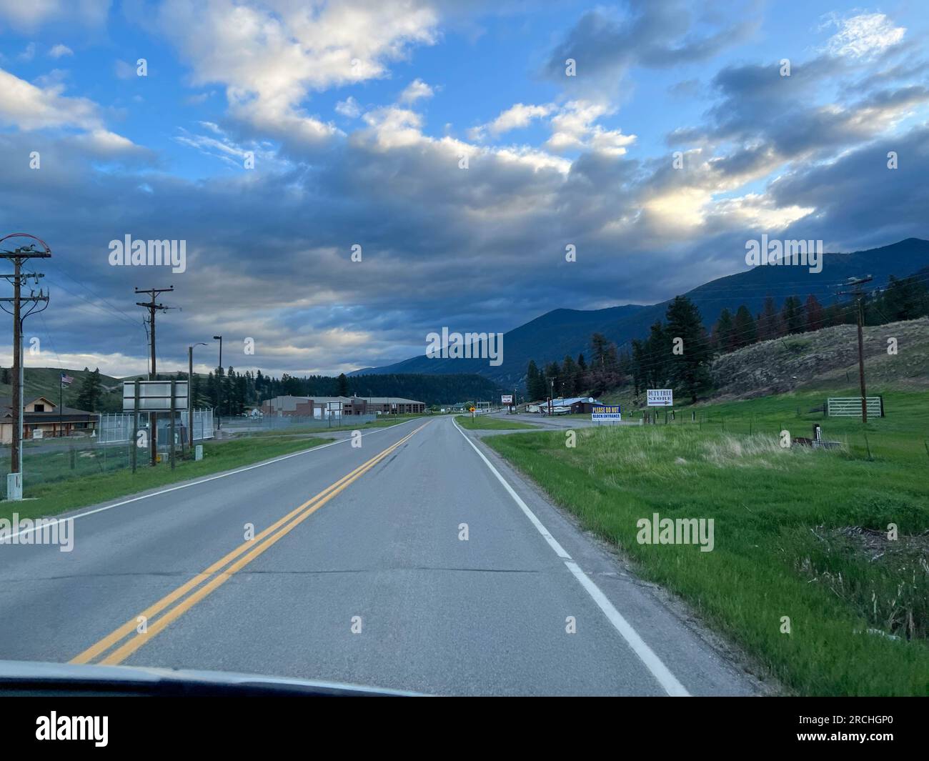 Canadian border hi-res stock photography and images - Alamy