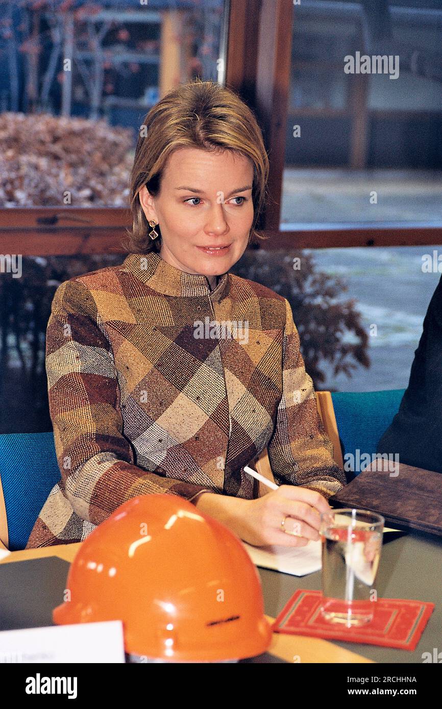Copenhagen/Denmark/07th December 2004/Former princess and now queen ...