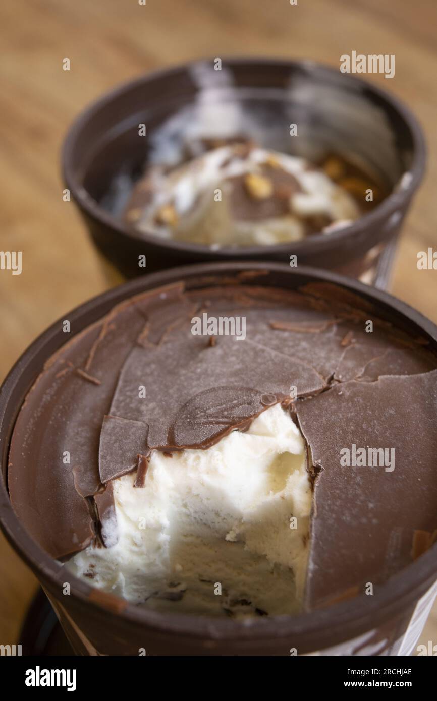 Ice cream tub hi-res stock photography and images - Alamy