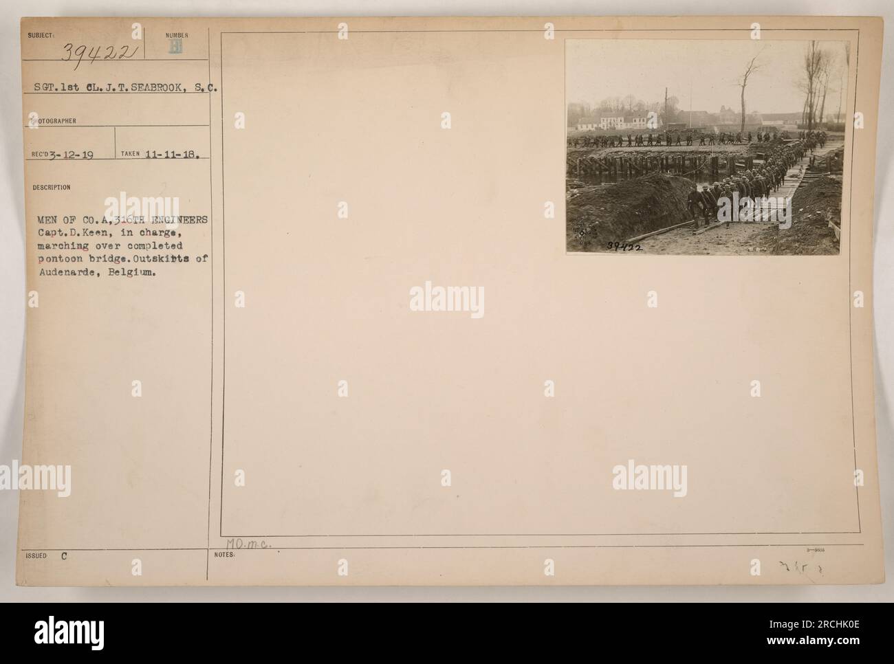 World war one soldiers pontoon hi-res stock photography and images - Alamy