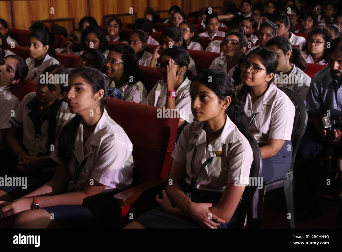 Mahadevi Birla School Students watch on live telecast of Chandrayaan-3 ...