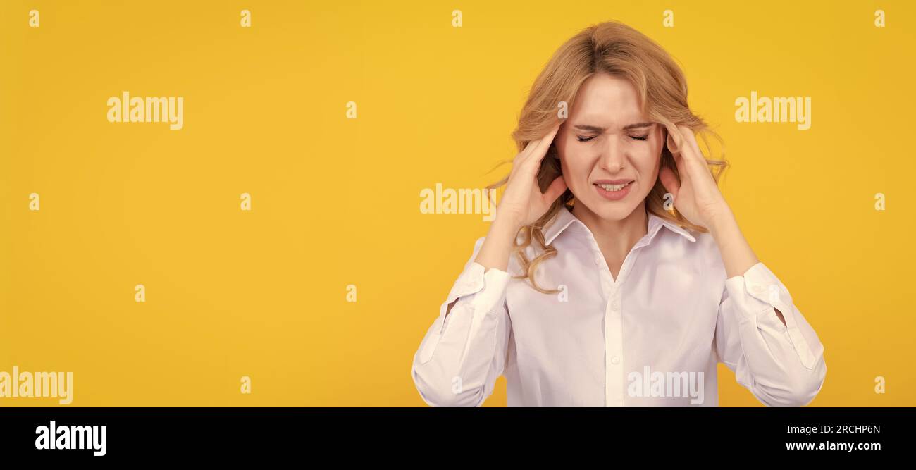 Managing migraine work woman hi-res stock photography and images - Alamy