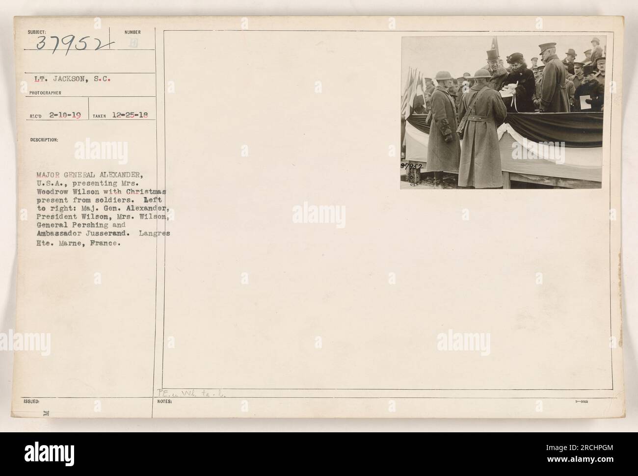 Major General Alexander, U.S.A., presenting Mrs. Woodrow Wilson with a ...