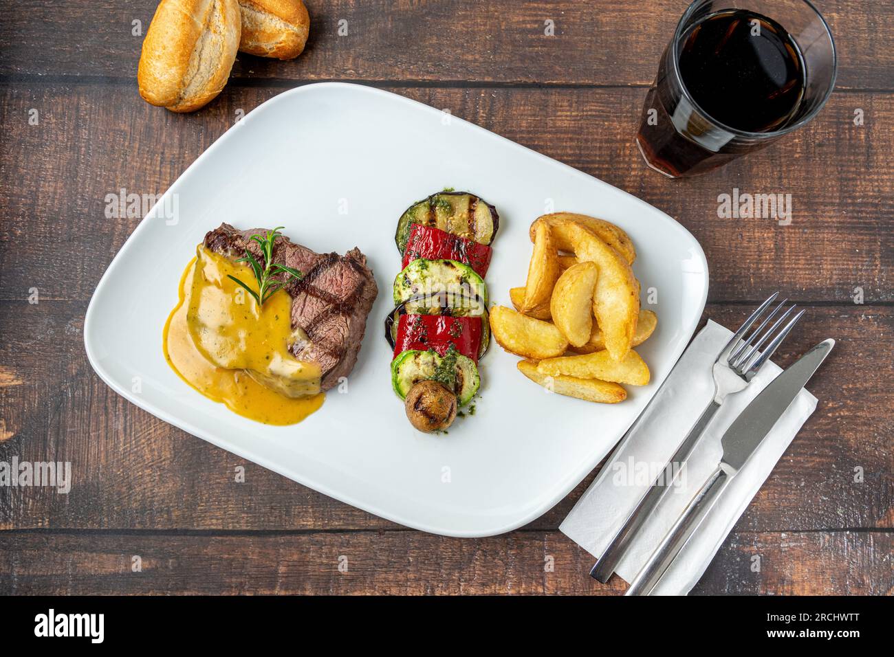 Sliced grilled beef steak hi-res stock photography and images - Alamy