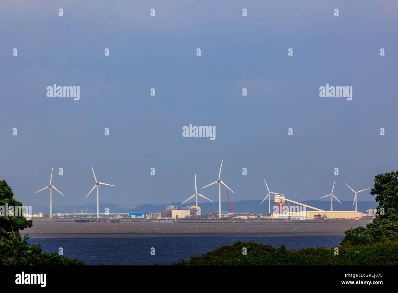 Warehouse windy hi-res stock photography and images - Alamy