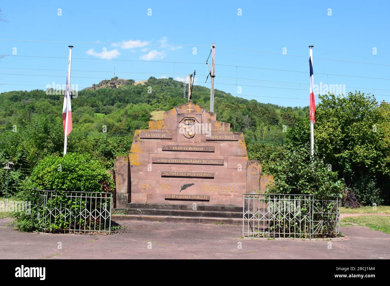World War Memorial with French Flags Stock Photo - Alamy
