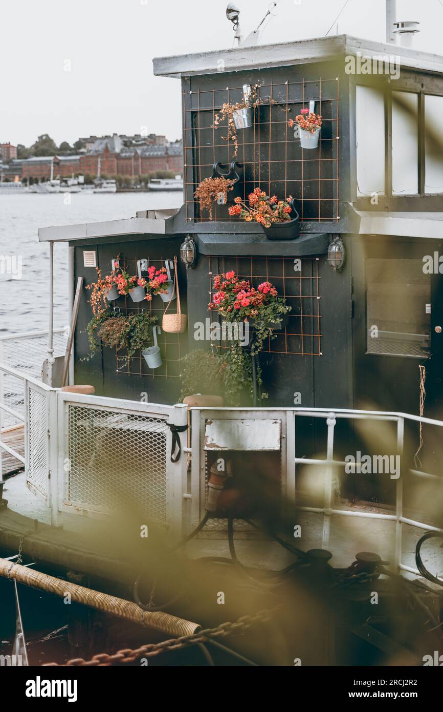 An alternative way hi-res stock photography and images - Alamy