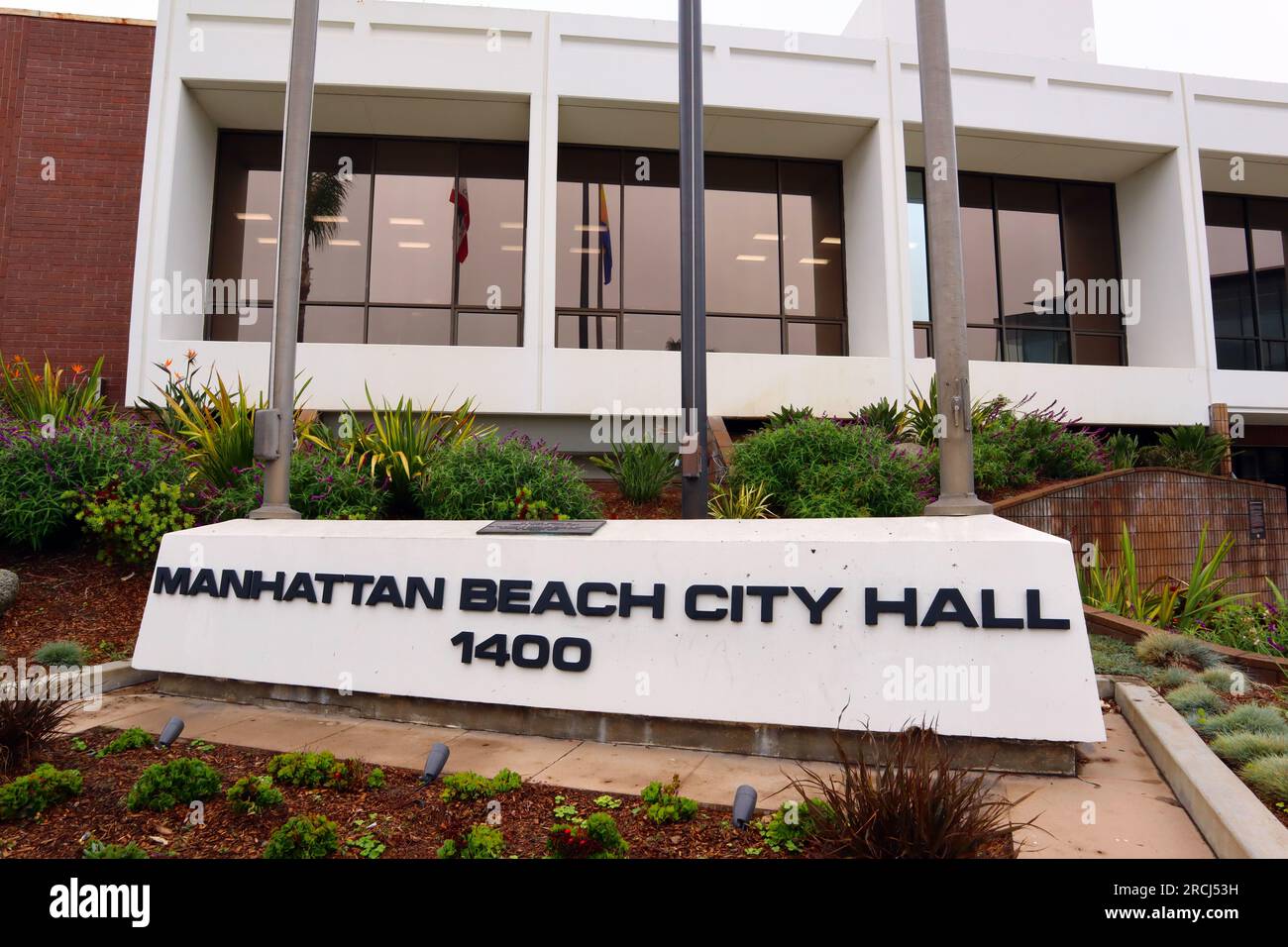 Manhattan beach art center hi-res stock photography and images - Alamy