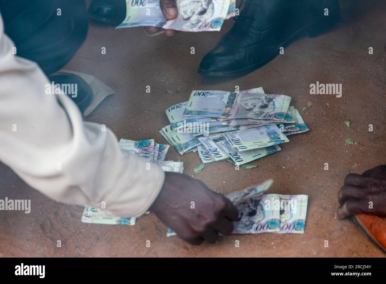 Bride price africa hi-res stock photography and images - Alamy