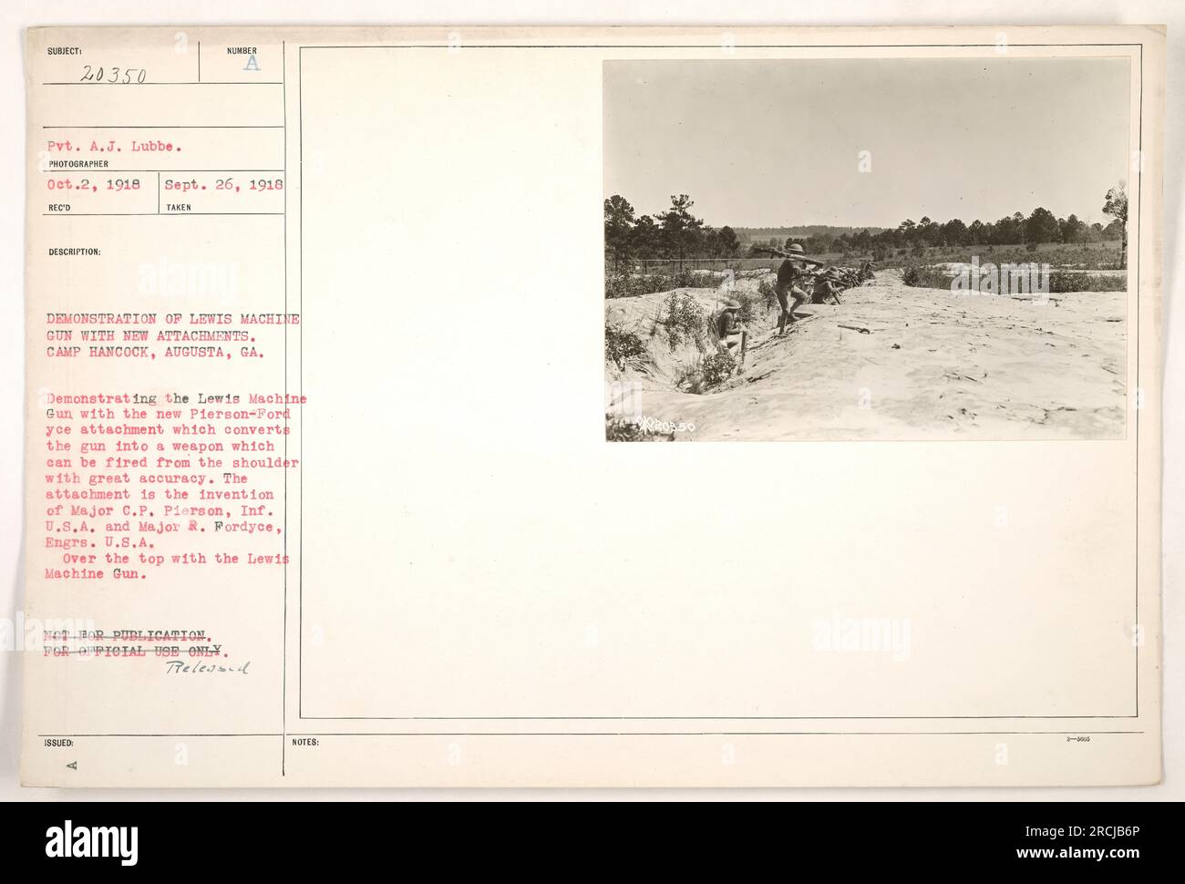 Sumber demonstration of lewis machine gun hi-res stock photography and ...