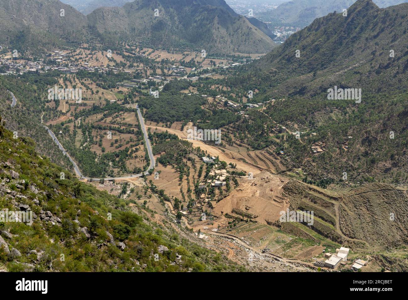 Khyber pass aerial hi-res stock photography and images - Alamy