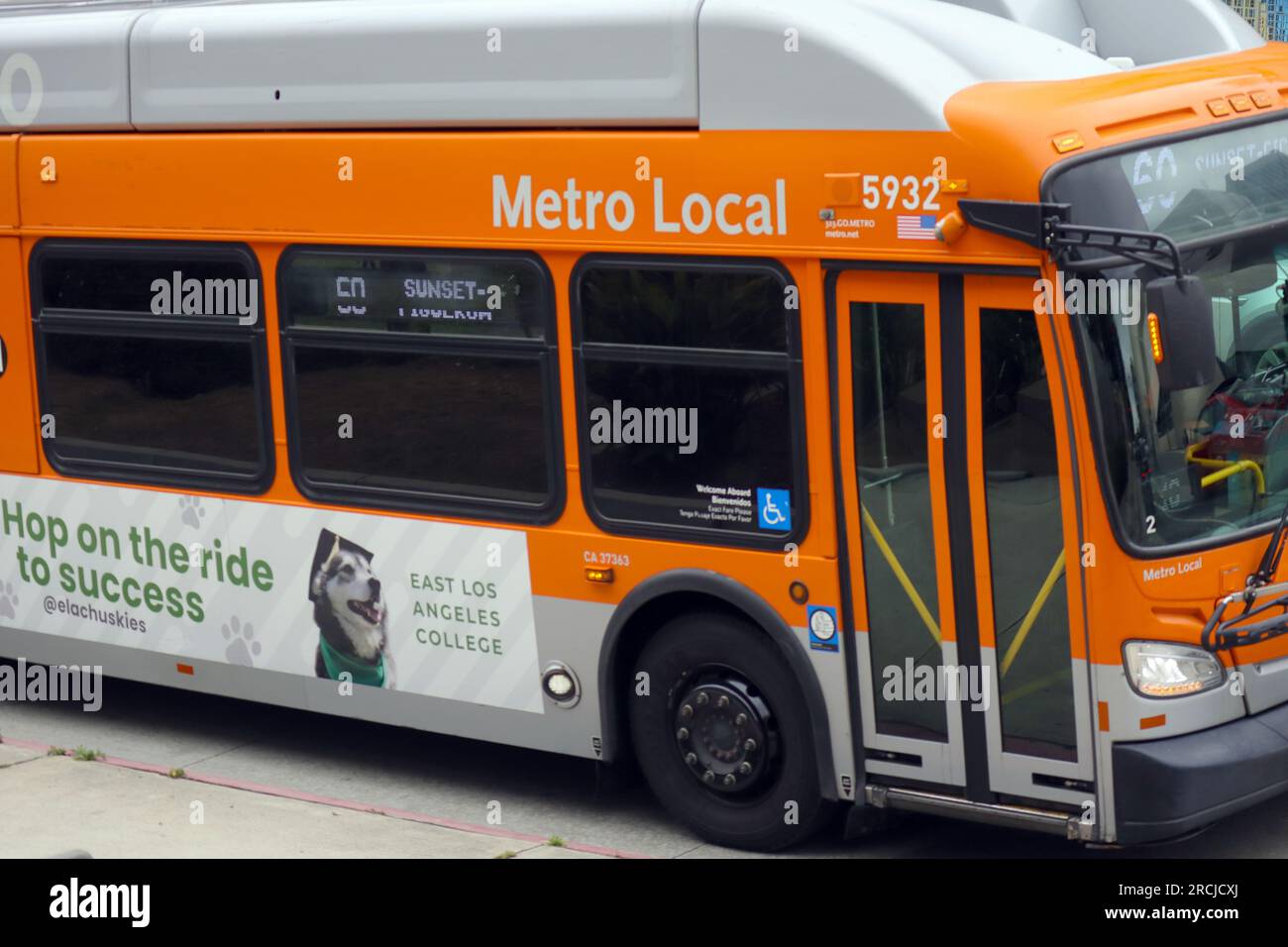 Los Angeles, California: LA Metro Bus Transit, Public Transport of Los ...