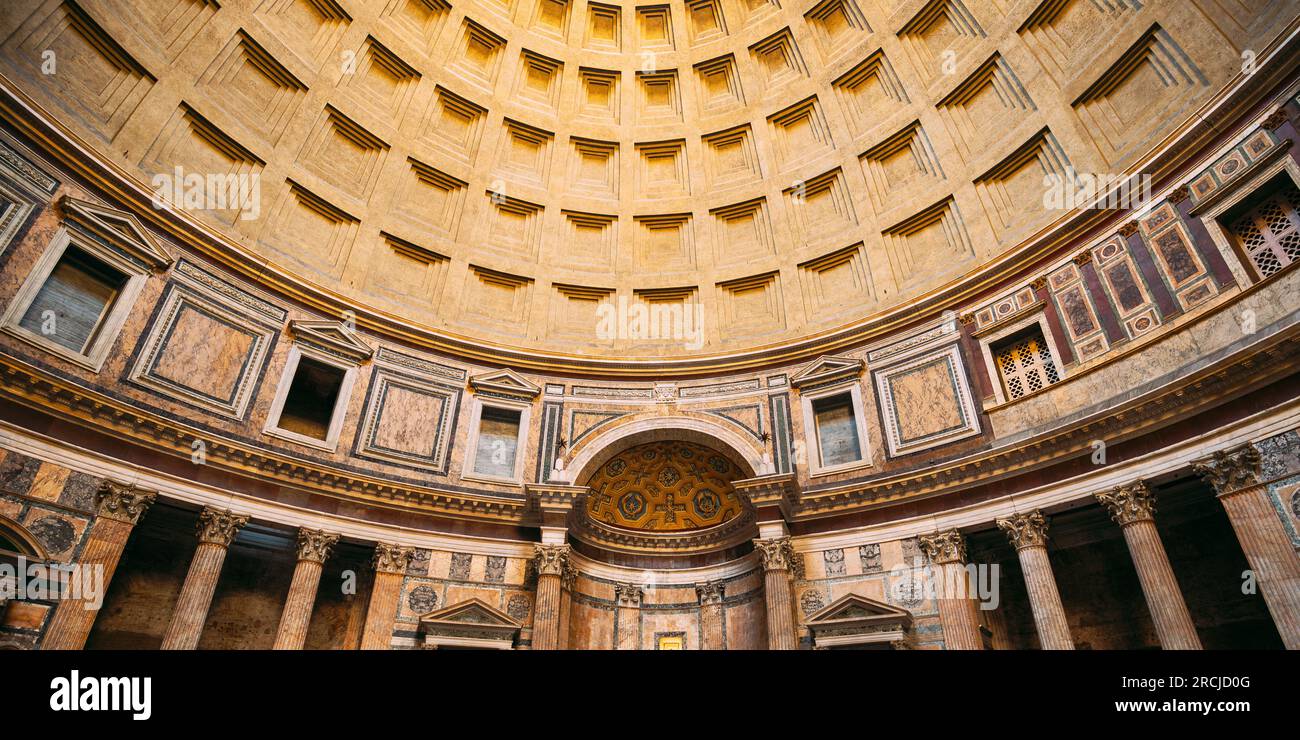 Rome, Italy. Pantheon walls interior inside Stock Photo - Alamy