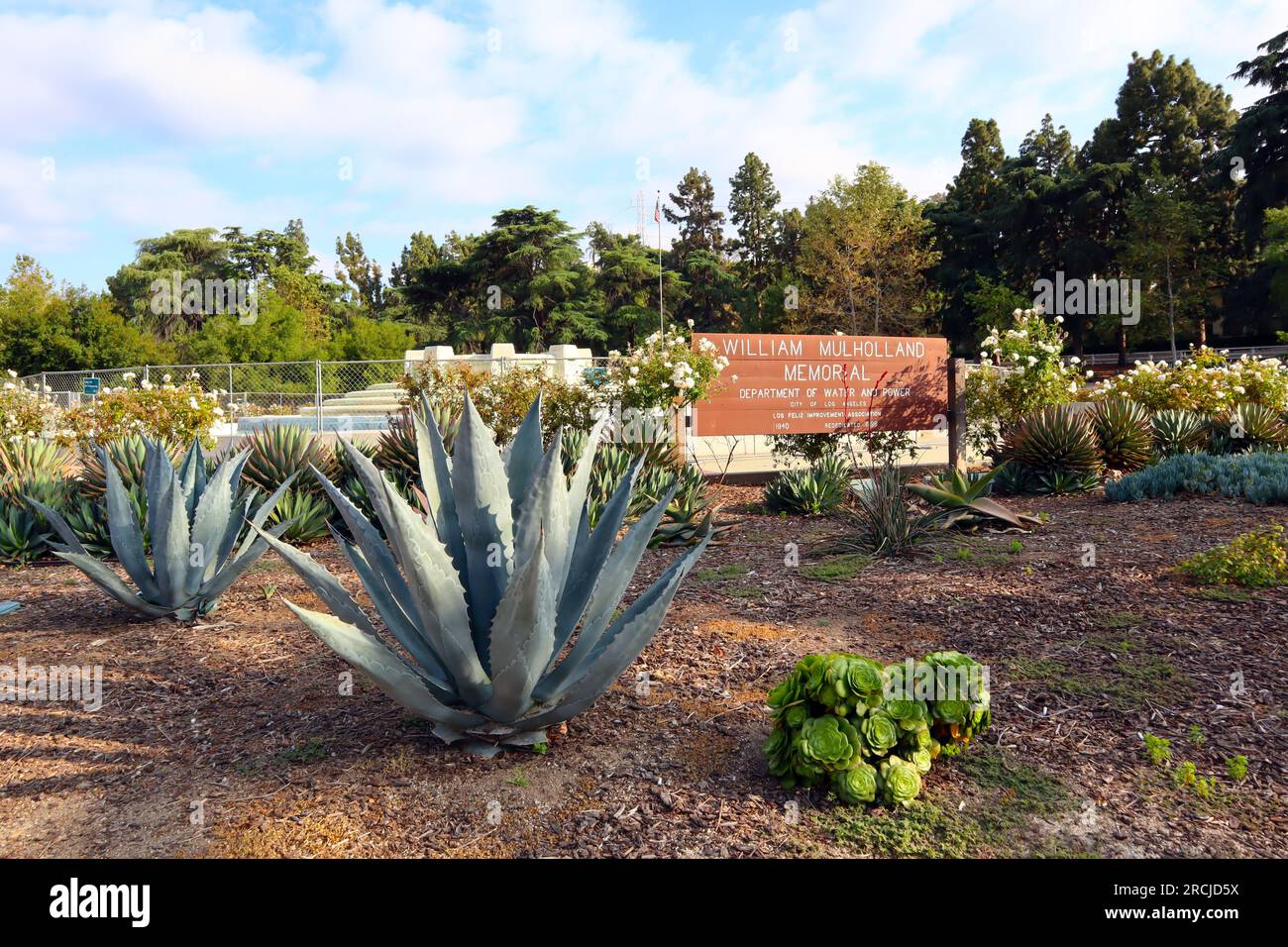 Los Angeles, California: William Mulholland Memorial located at ...