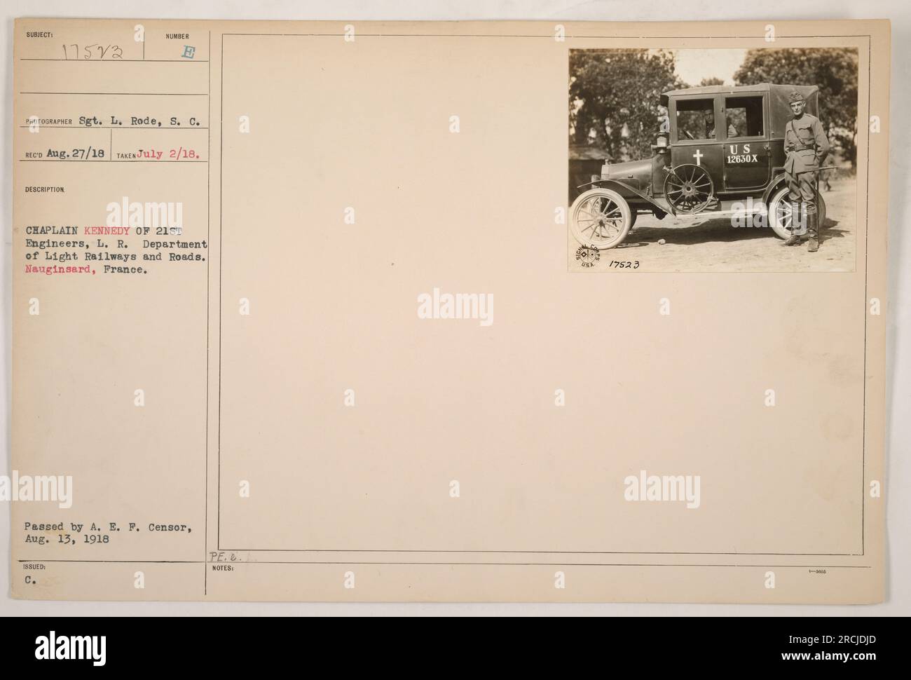 American chaplain Kennedy, from the 21st Engineers, Department of Light ...