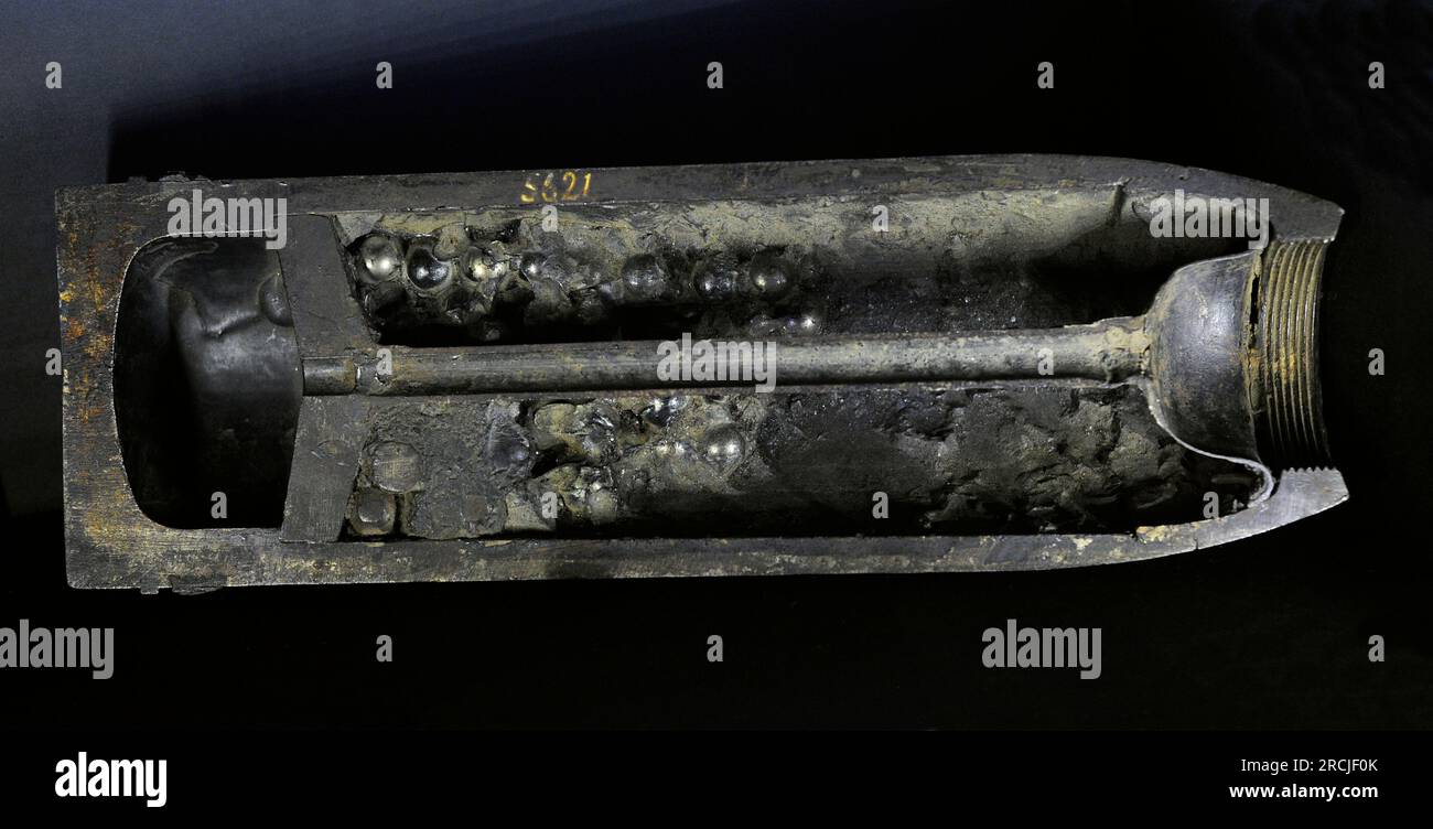 First World War (1914-1918). Cross-section of a shrapnel grenade ...