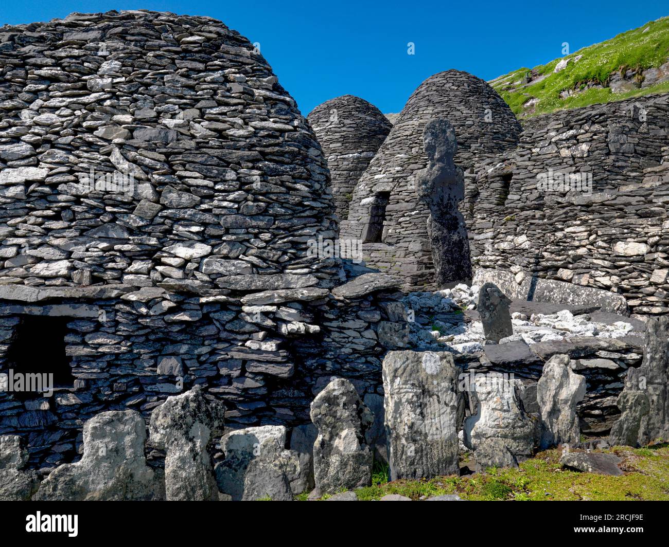 Beehive Huts at the UNESCO World Heritage site, Skellig Michael ...