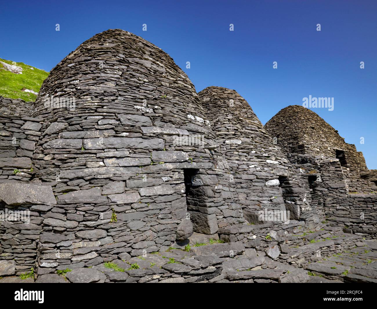 Beehive Huts at the UNESCO World Heritage site, Skellig Michael ...