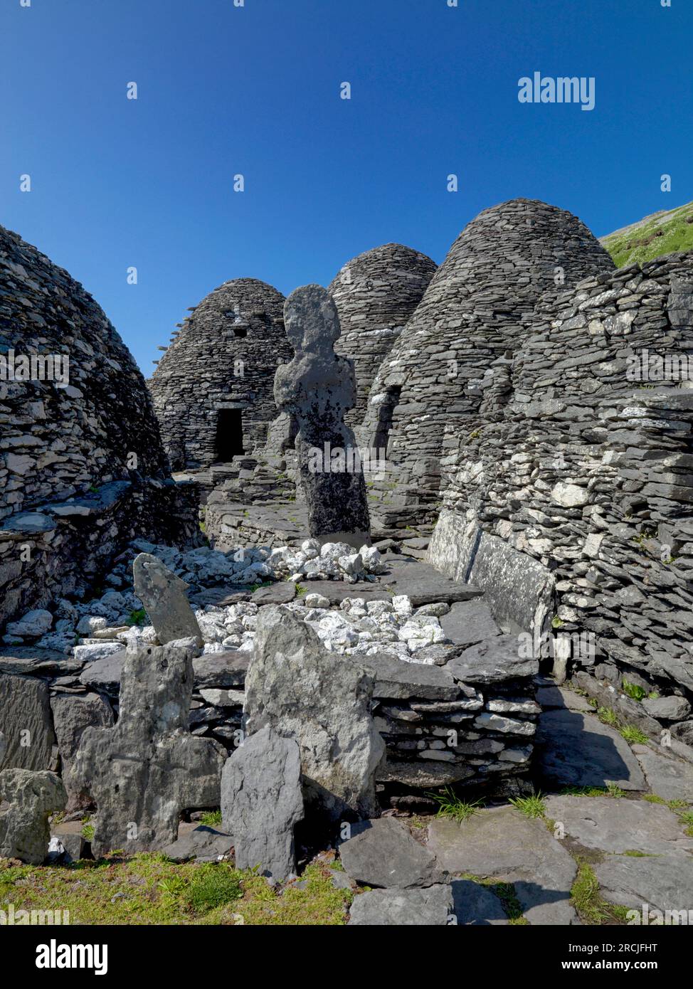 Beehive Huts at the UNESCO World Heritage site, Skellig Michael ...