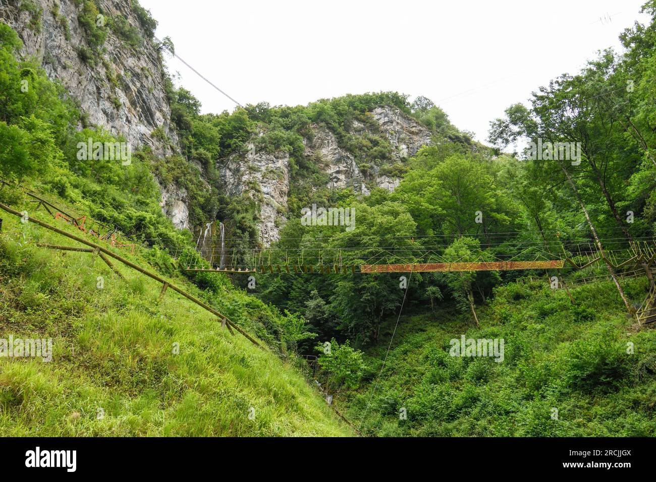 Suspension pathway hi-res stock photography and images - Alamy