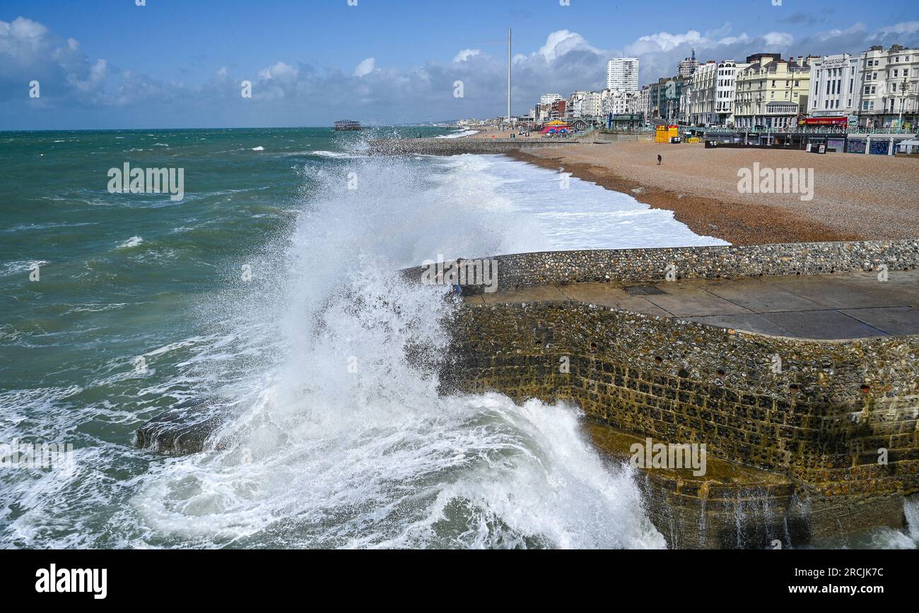 Dodging waves seaside hi-res stock photography and images - Alamy