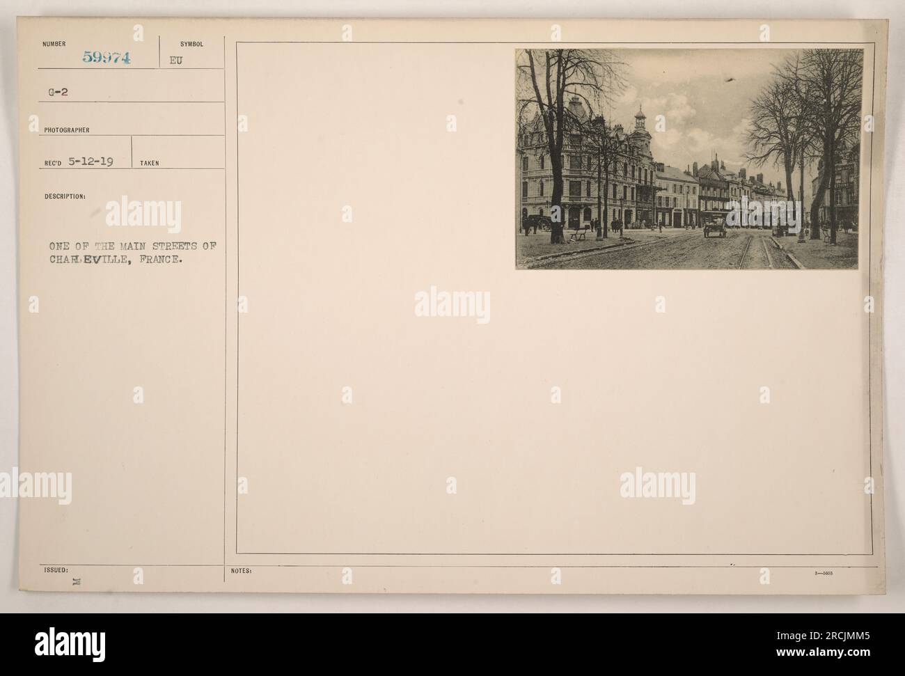 Civilian presence during world war one hi-res stock photography and ...