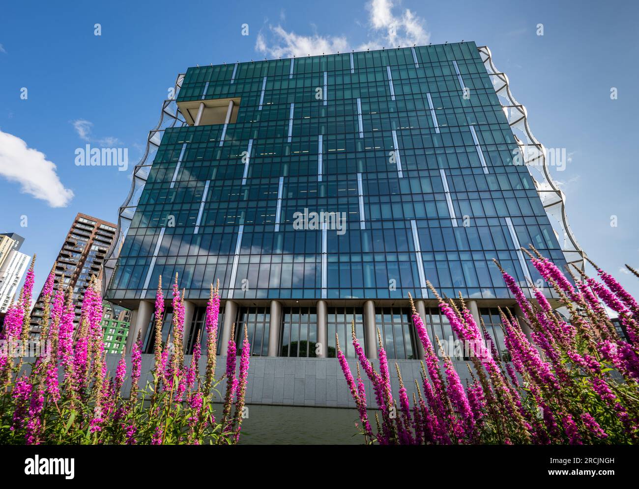 Us embassy architecture hi-res stock photography and images - Alamy