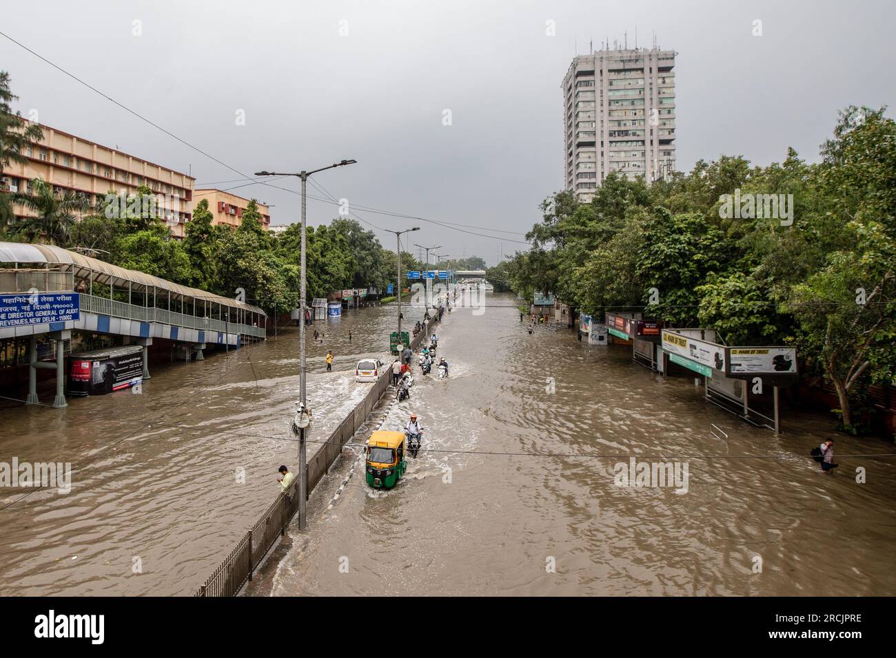 Yamuna water level rise hi-res stock photography and images - Alamy