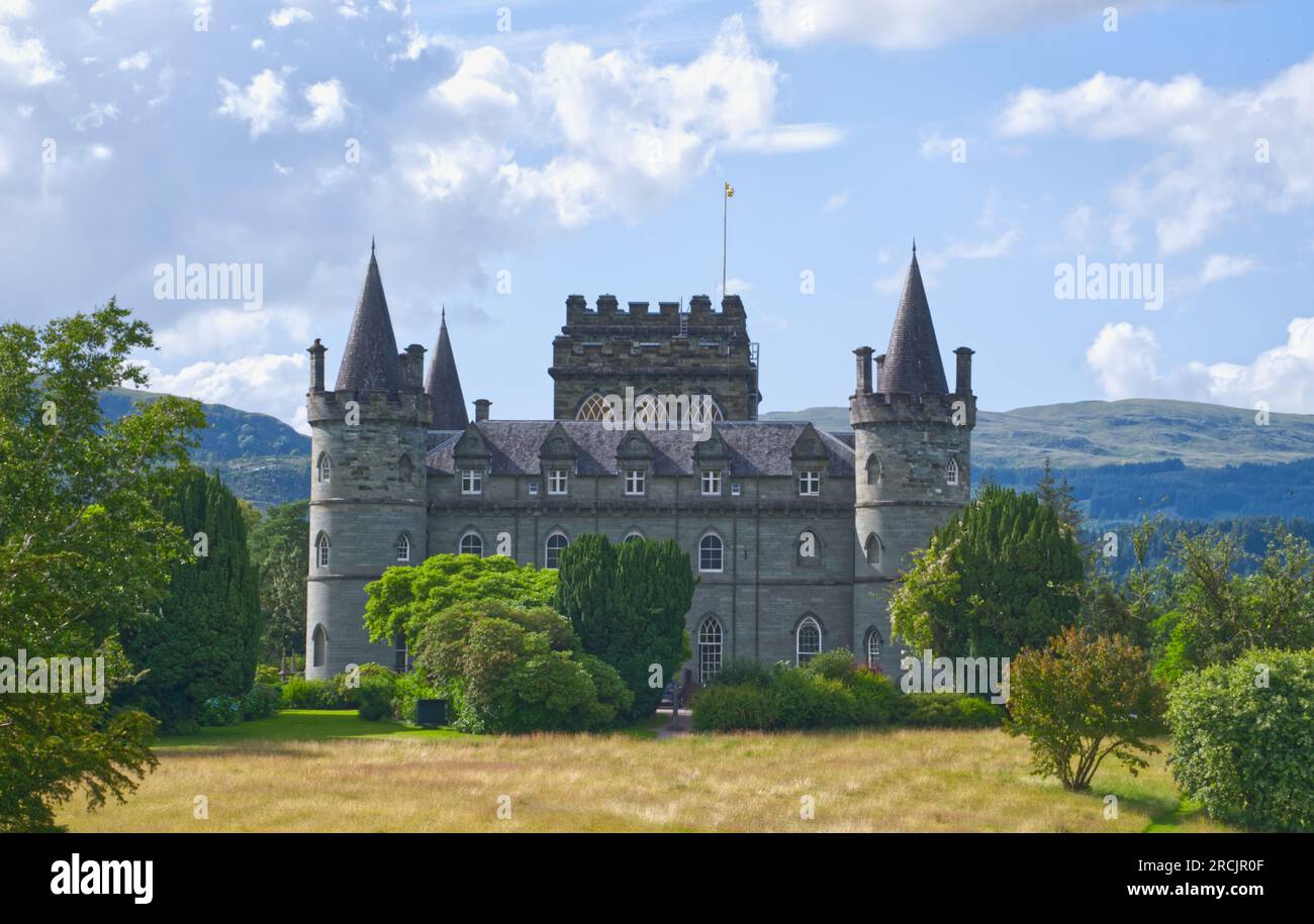18 century castle hi-res stock photography and images - Alamy