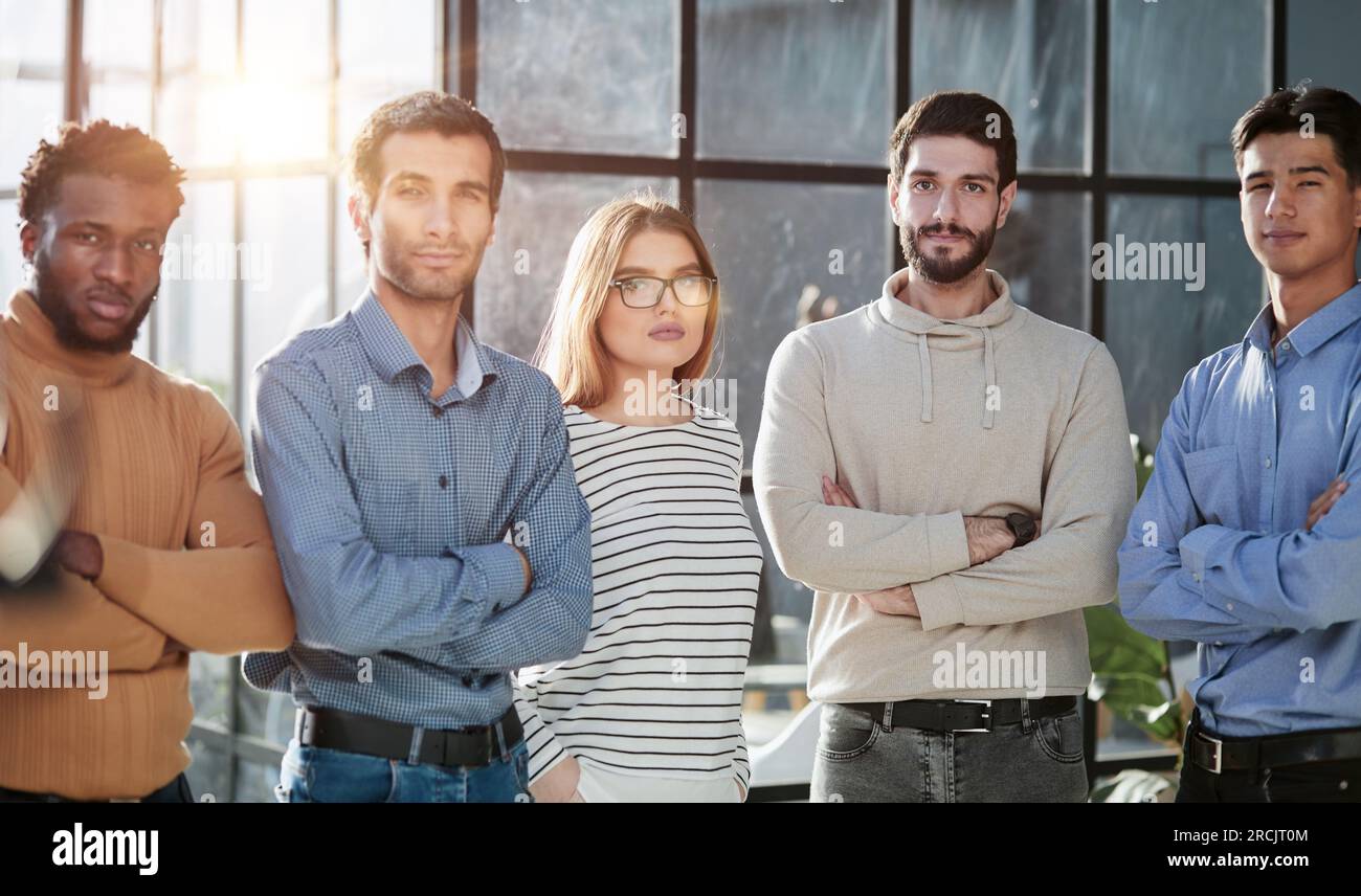 Group young successful businesspeople hi-res stock photography and ...