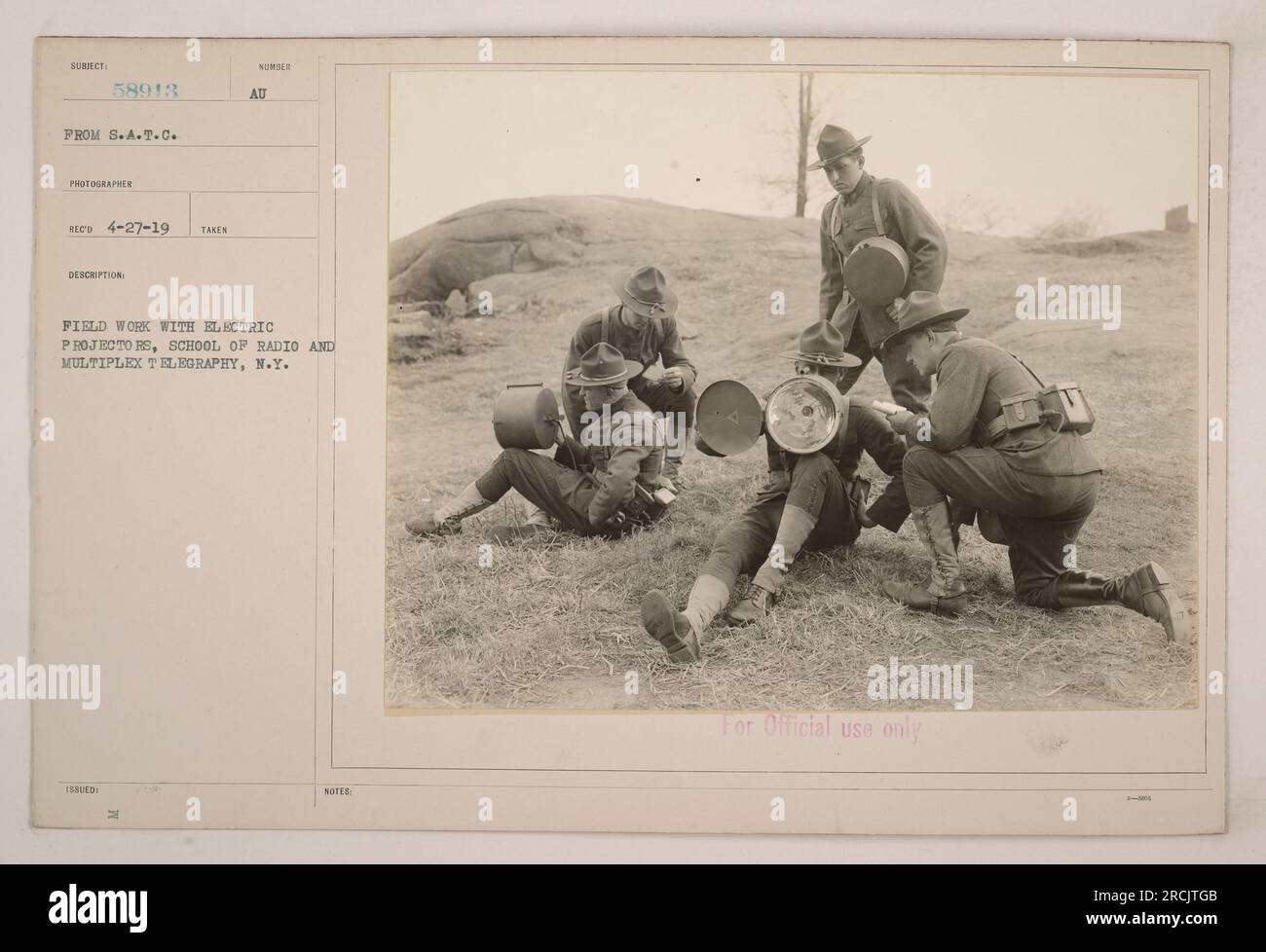 Soldiers conducting field work with electric projectors at the School ...