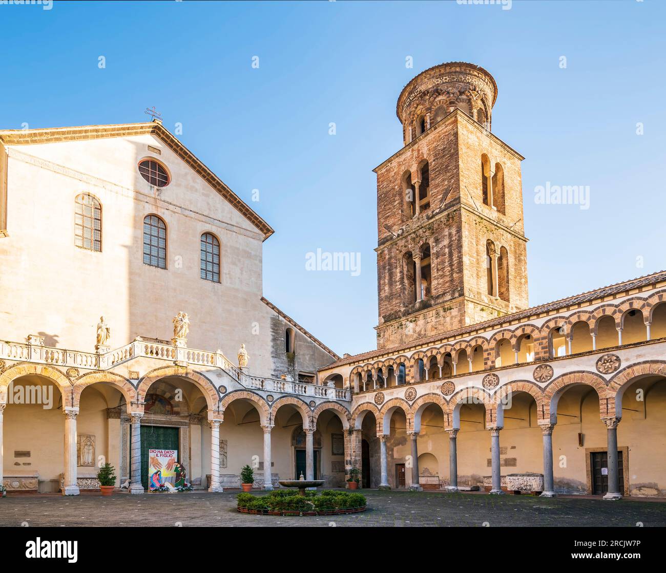 Salerno, Italy - 25th Dec 2022: Courtyard of Salerno Cathedral with ...