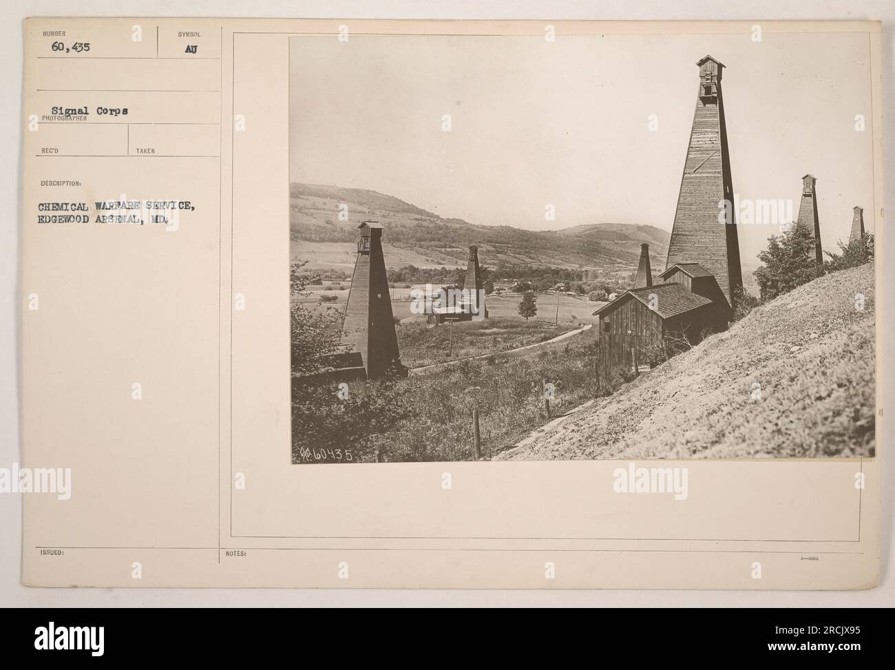 Soldiers from the Chemical Warfare Service at Edgewood Arsenal in ...