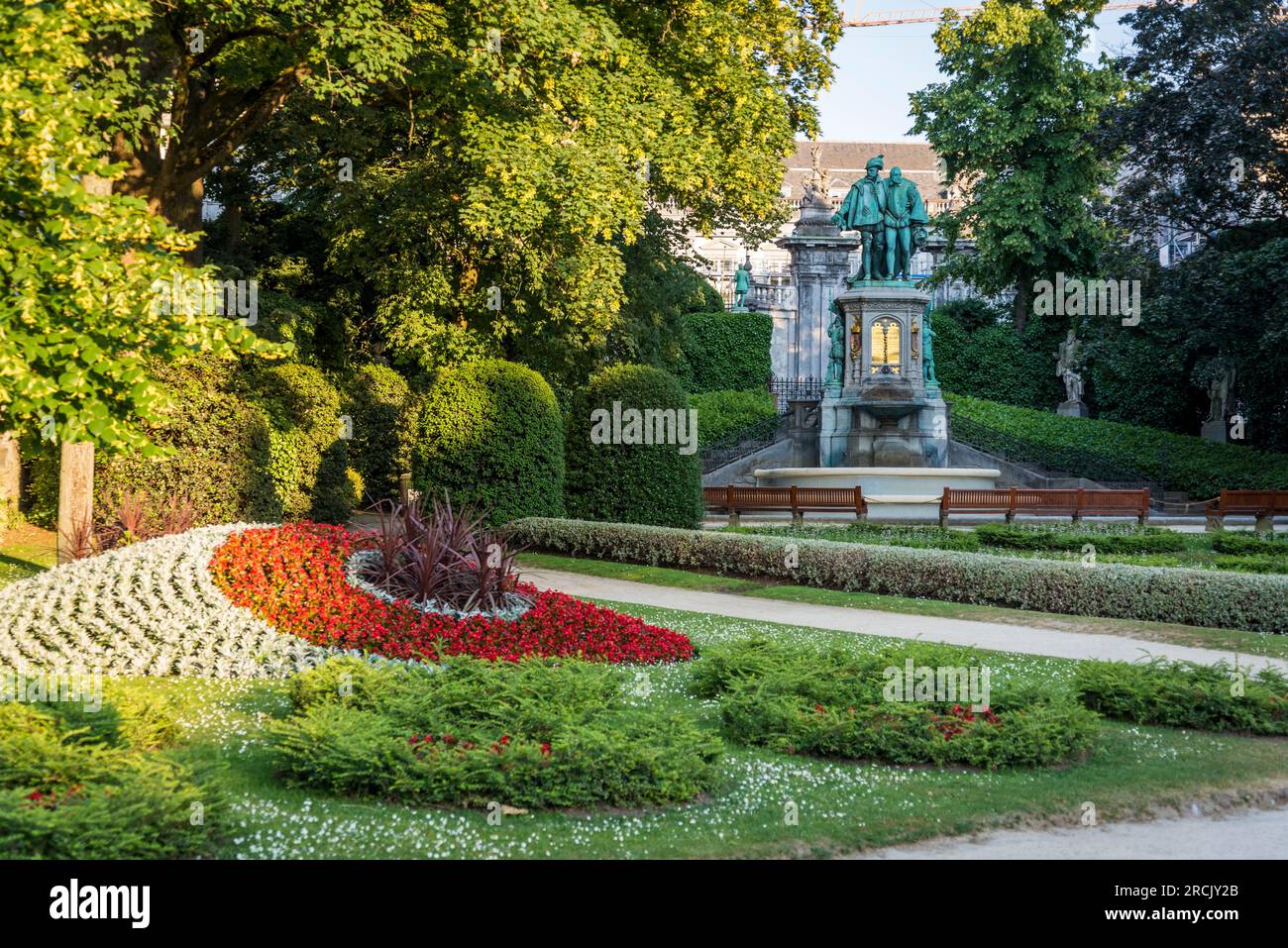 Square du Petit Sablon, a Flemish neo-Renaissance style flower garden ...