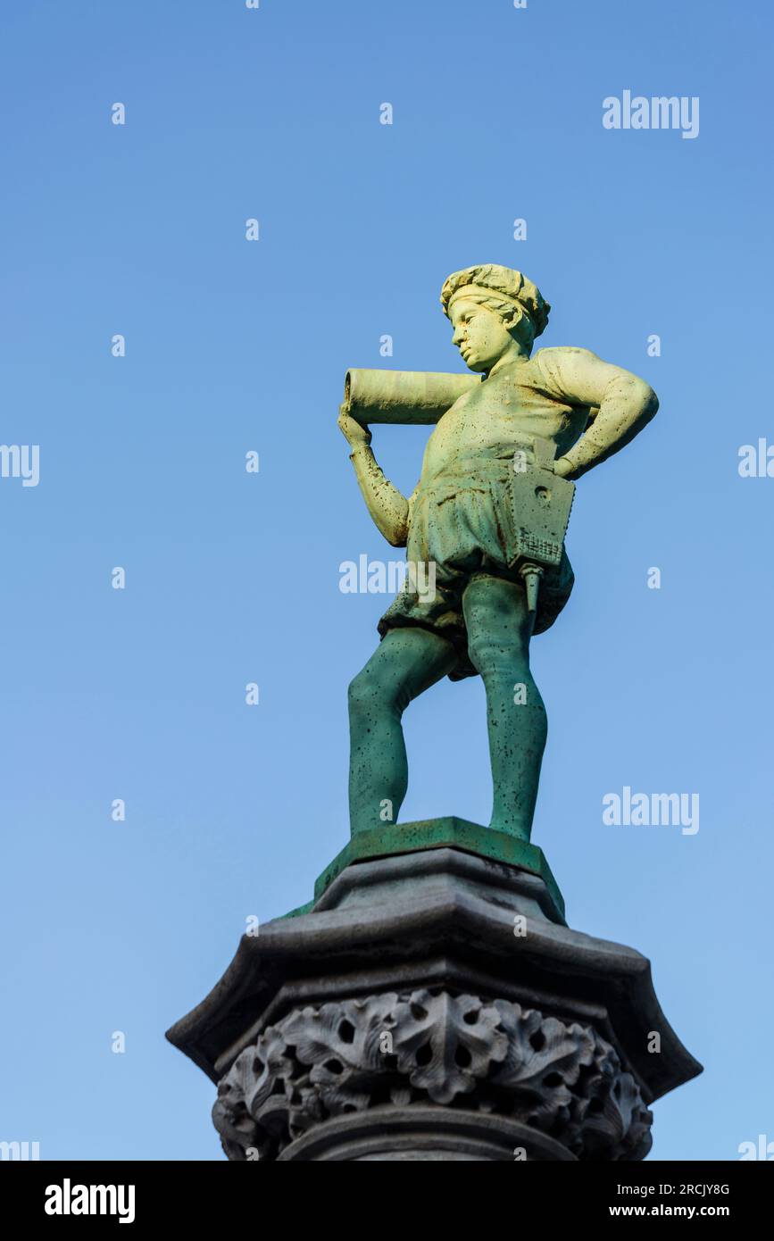 Statue representing a Brussels guild, Square du Petit Sablon, a Flemish ...