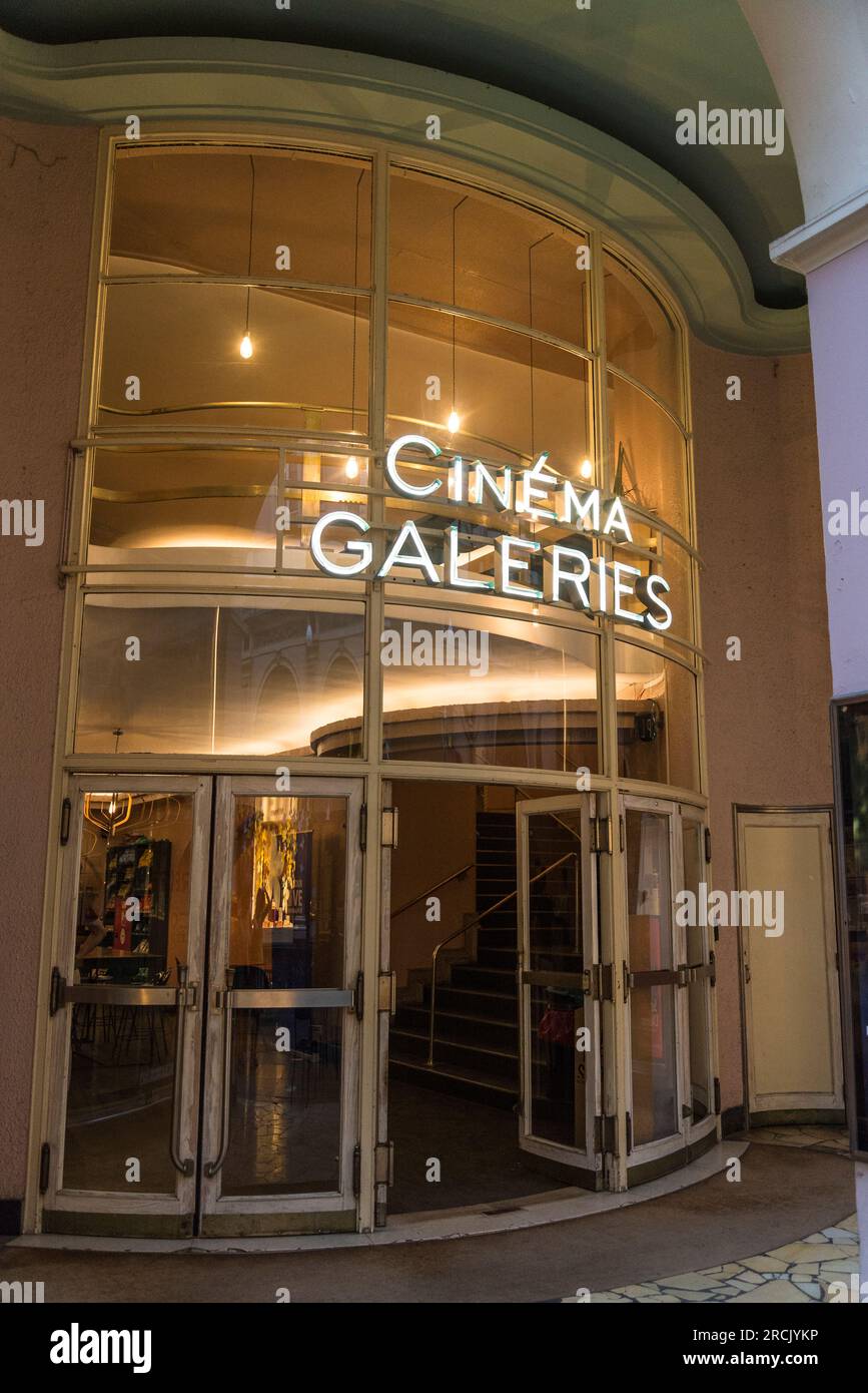 Cinema Galleries, Royal Gallery of Saint Hubert, glazed shopping arcade ...