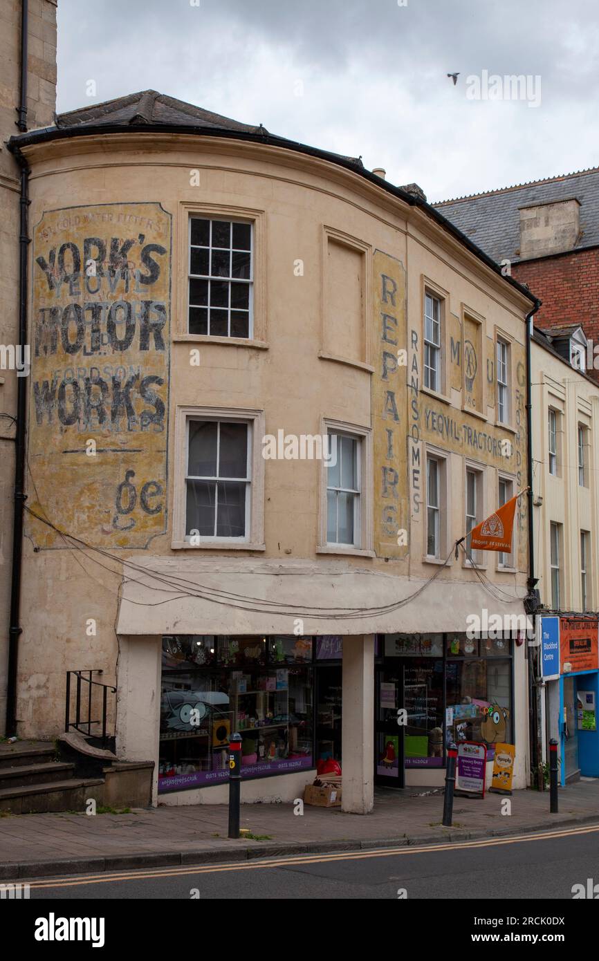 Old York's Motor Works Sign in Frome, Somerset Stock Photo - Alamy