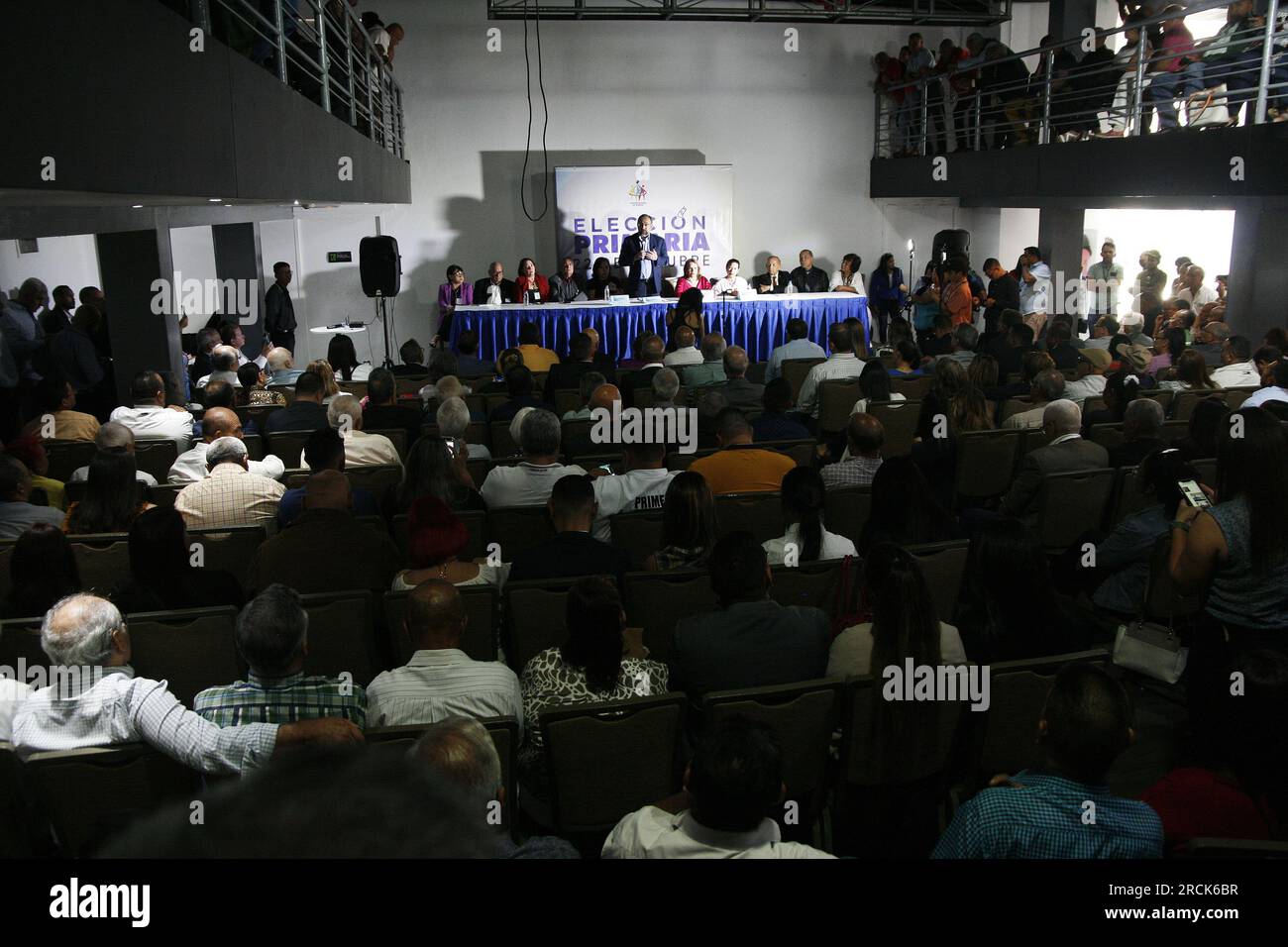 The great commission jesus hi-res stock photography and images - Alamy