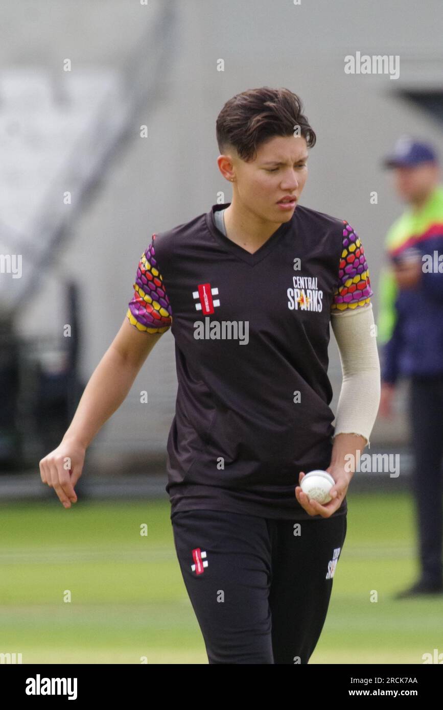 Issy wong hi-res stock photography and images - Alamy